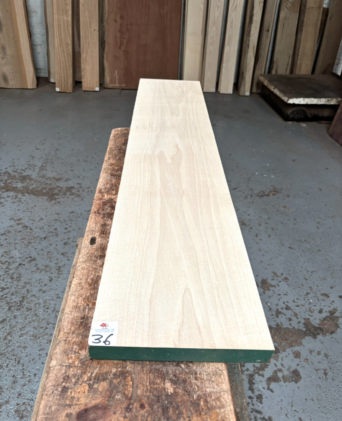 Maple 1010x205x27 mm M36 - Woodwise UK
